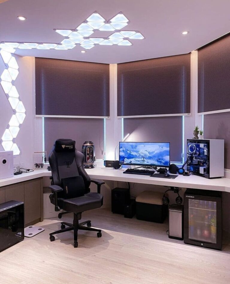 41 Unique Black And White Gaming Setup Ideas With Accessories In 2024