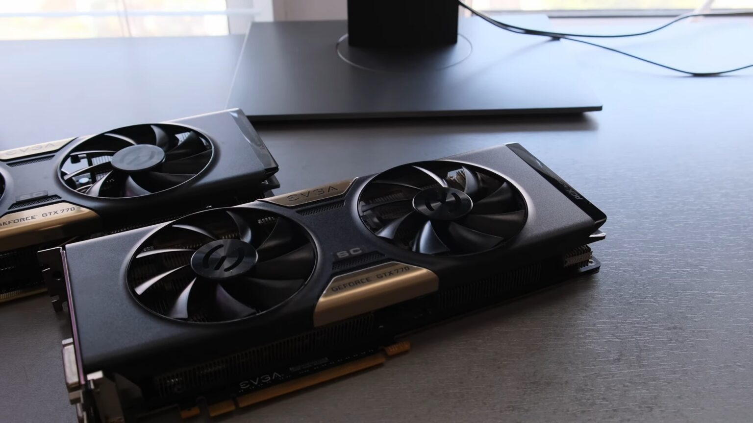 VRAM vs RAM: The Differences Between These Two - 2024 - Volatile Memory ...