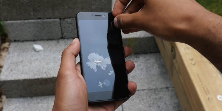 3 Potential Methods On How To Remove Liquid Screen Protector Safely ...