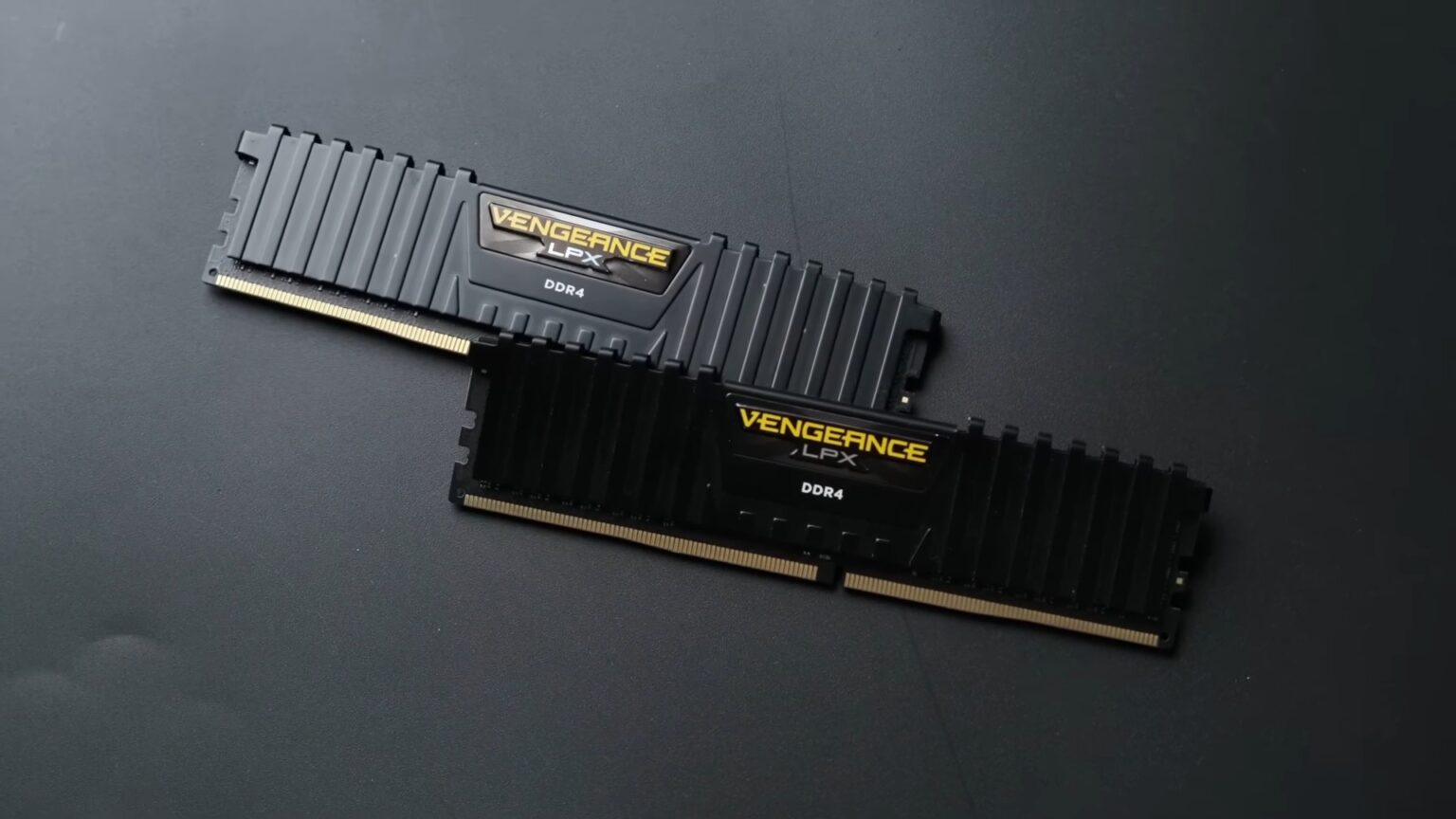 What Do You Need Between 32GB vs 64GB for Gaming? - Gaming PC Build