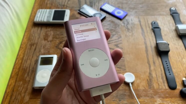 How To Turn Off iPod Mini - Step By Step Guide - Alt Gov