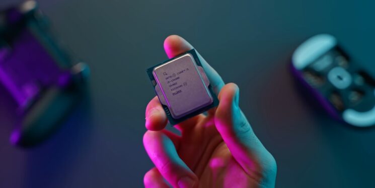 Normal CPU Temperature While Gaming and Idle - Overheating Causes ...