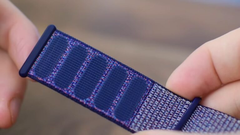 Solo Loop Vs Sport Band: Which One Is Right For You?