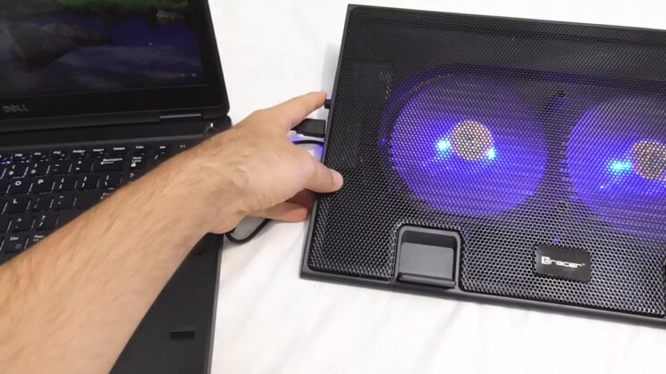 How Do Laptop Cooling Pads Work? Is It Really Worth For You? - Alt Gov