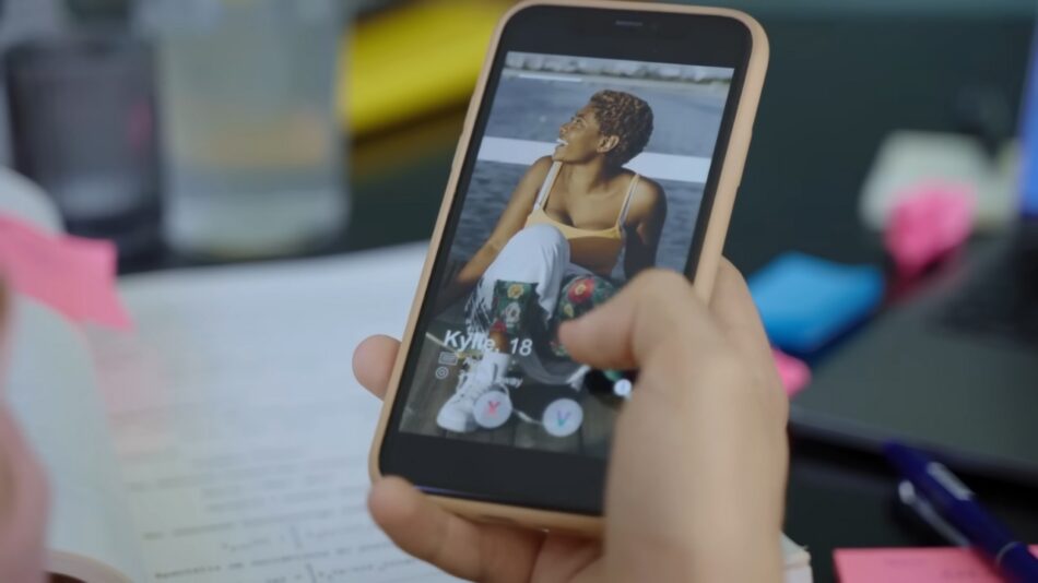 What Data Does the Hinge Algorithm Use to Match Users? - Alt Gov